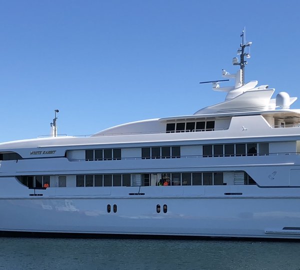 Yacht WHITE RABBIT, Echo Yachts | CHARTERWORLD Luxury Superyacht Charters